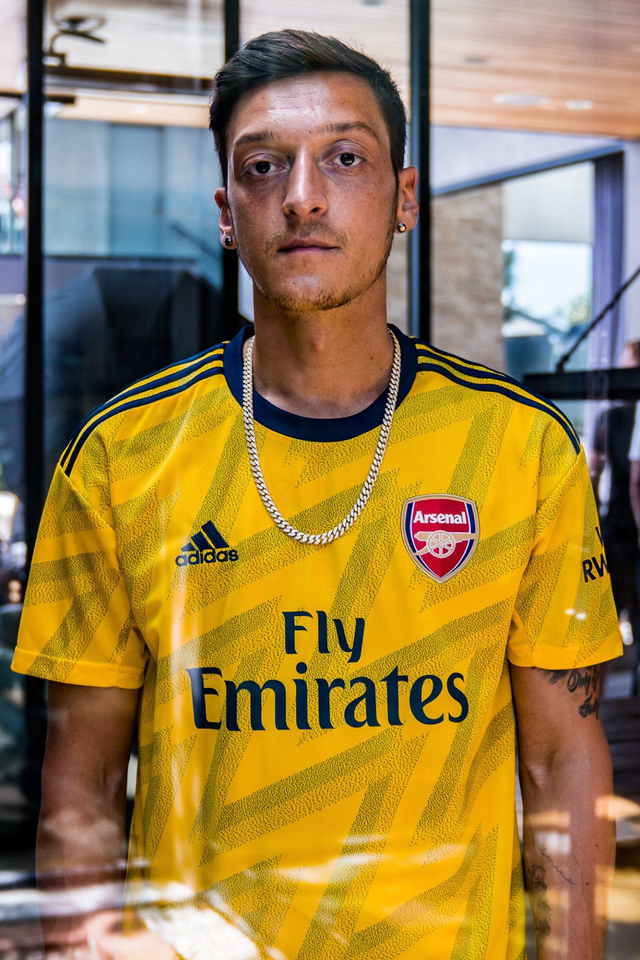 MESUT OZIL AND THE "BRUISED BANANA" ADIDAS ARSENAL KIT - Forty-One Magazine